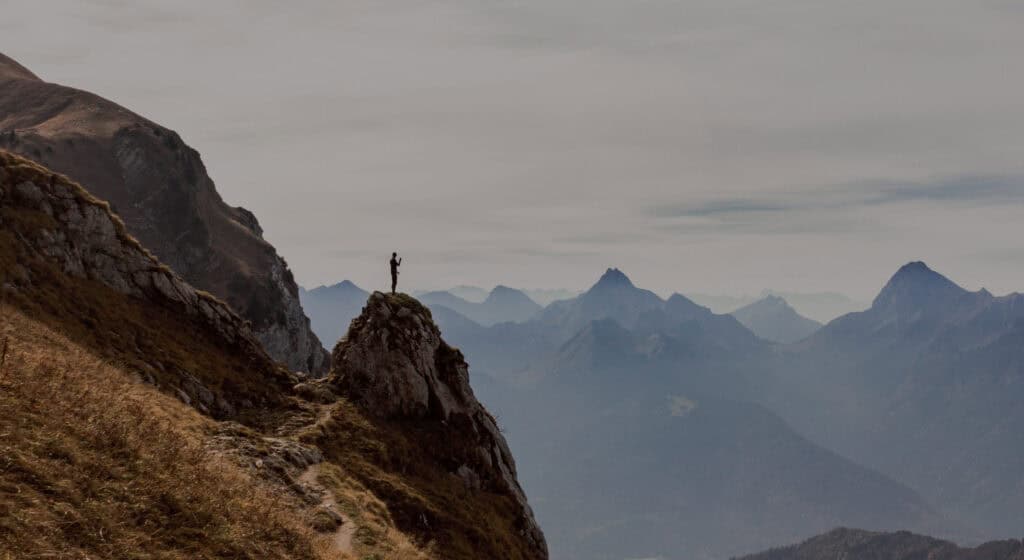 Daily Devotions - Pastor Greg Laurie